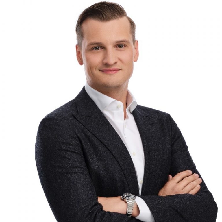 Team & People - Huge Thing